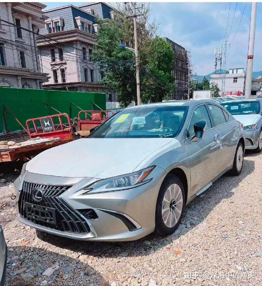 轻微运损雷克萨斯ES200，现在只要20.49万 - 知乎