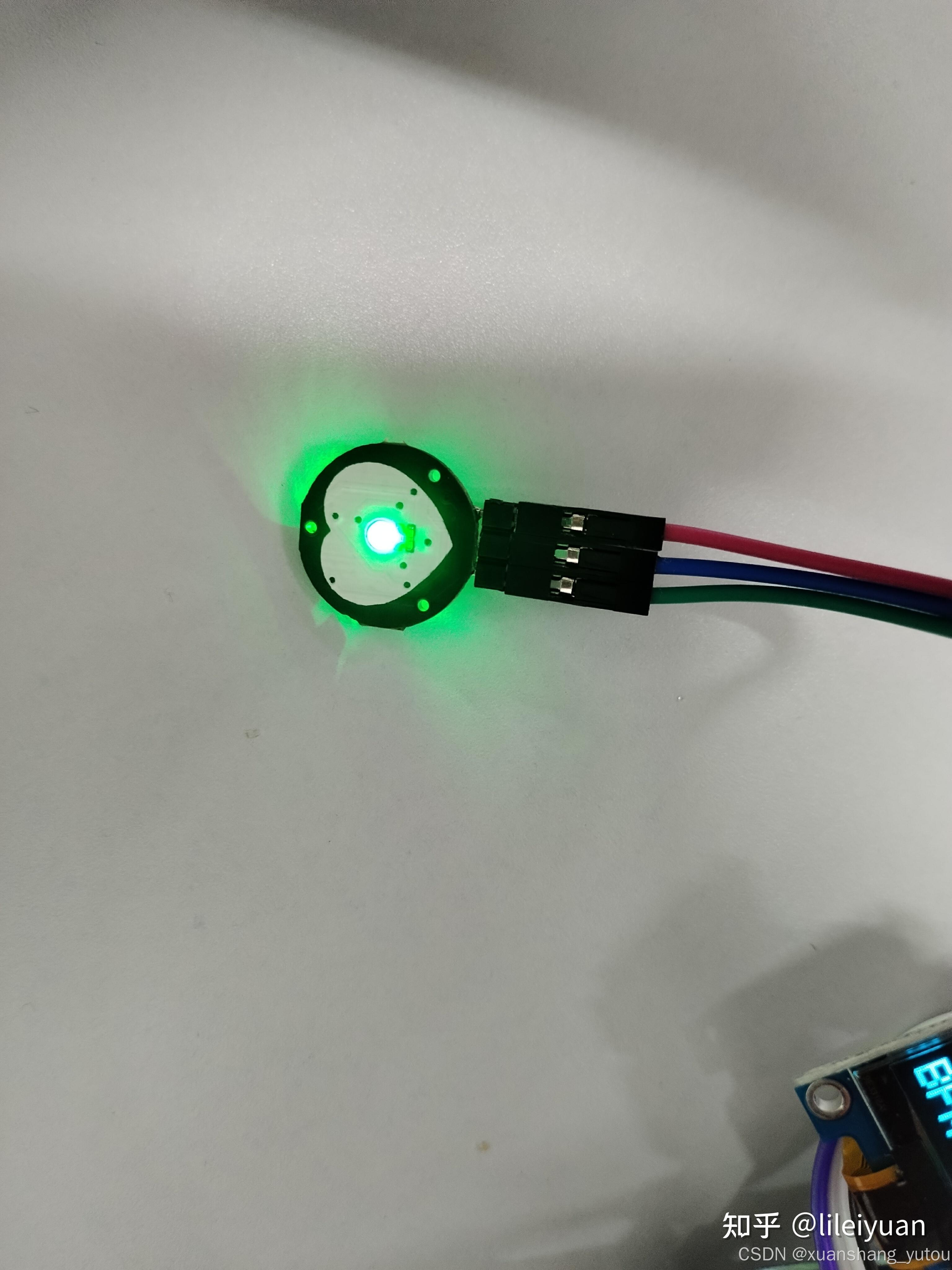 Arduino UNO驱动OLED屏幕显示Pulse Sensor传感器心率波形和数值 PC端Procesing软件显示PPG波形和脉搏数值 - 知乎