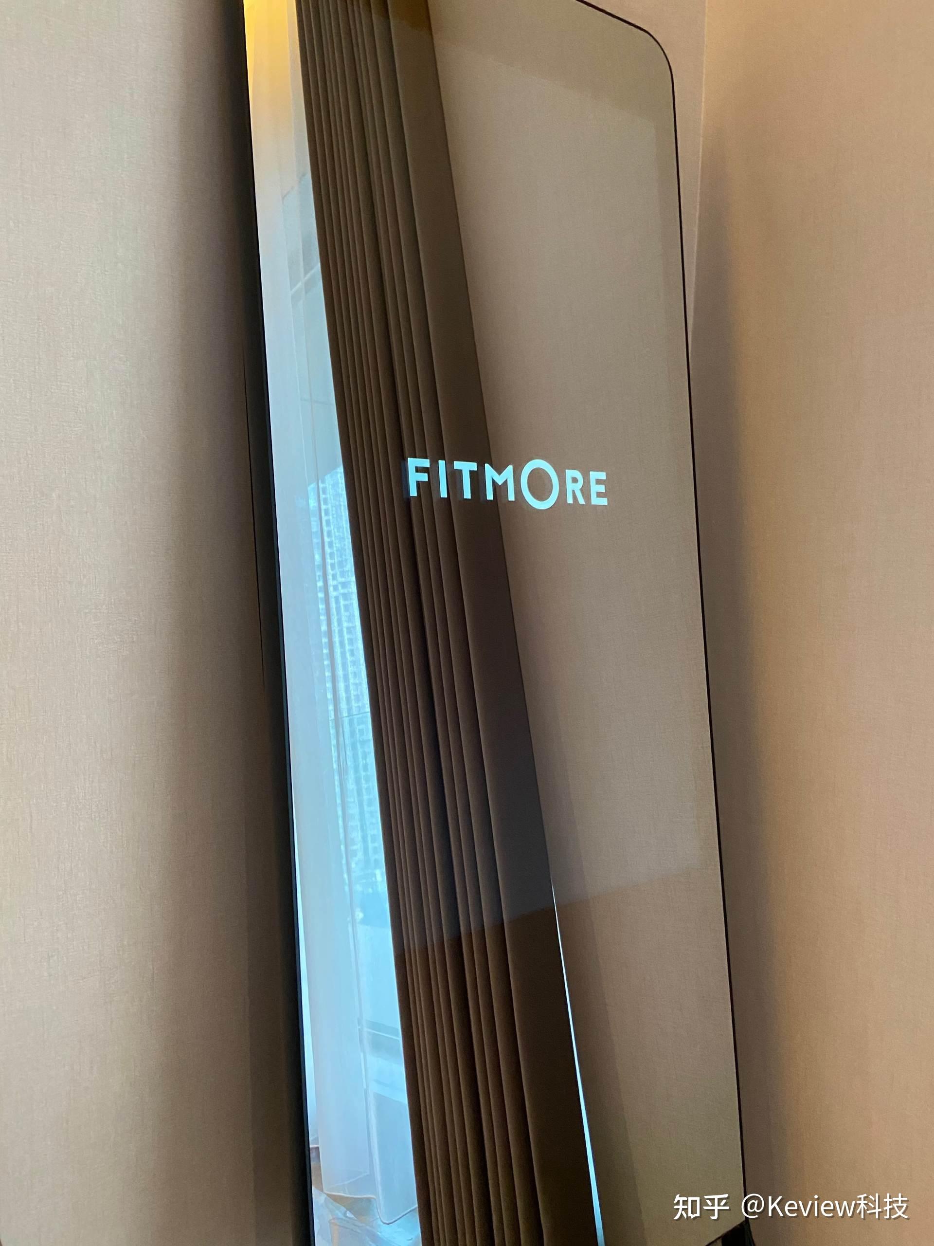 健身秀美给谁看？FITMORE智能健身镜评测 - 知乎