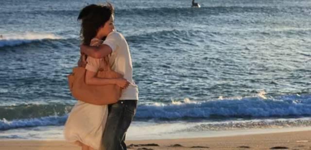 20个发生在海边的电影镜头，经典治愈！ - 知乎