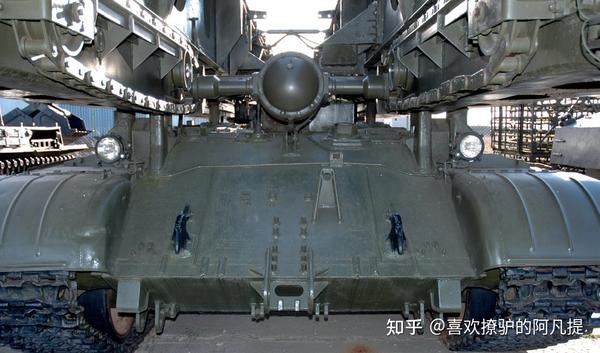 编号17：T-55主战坦克（第六部分）-衍生车型：装甲工程师车辆、工程清障车、扫雪车 - 知乎