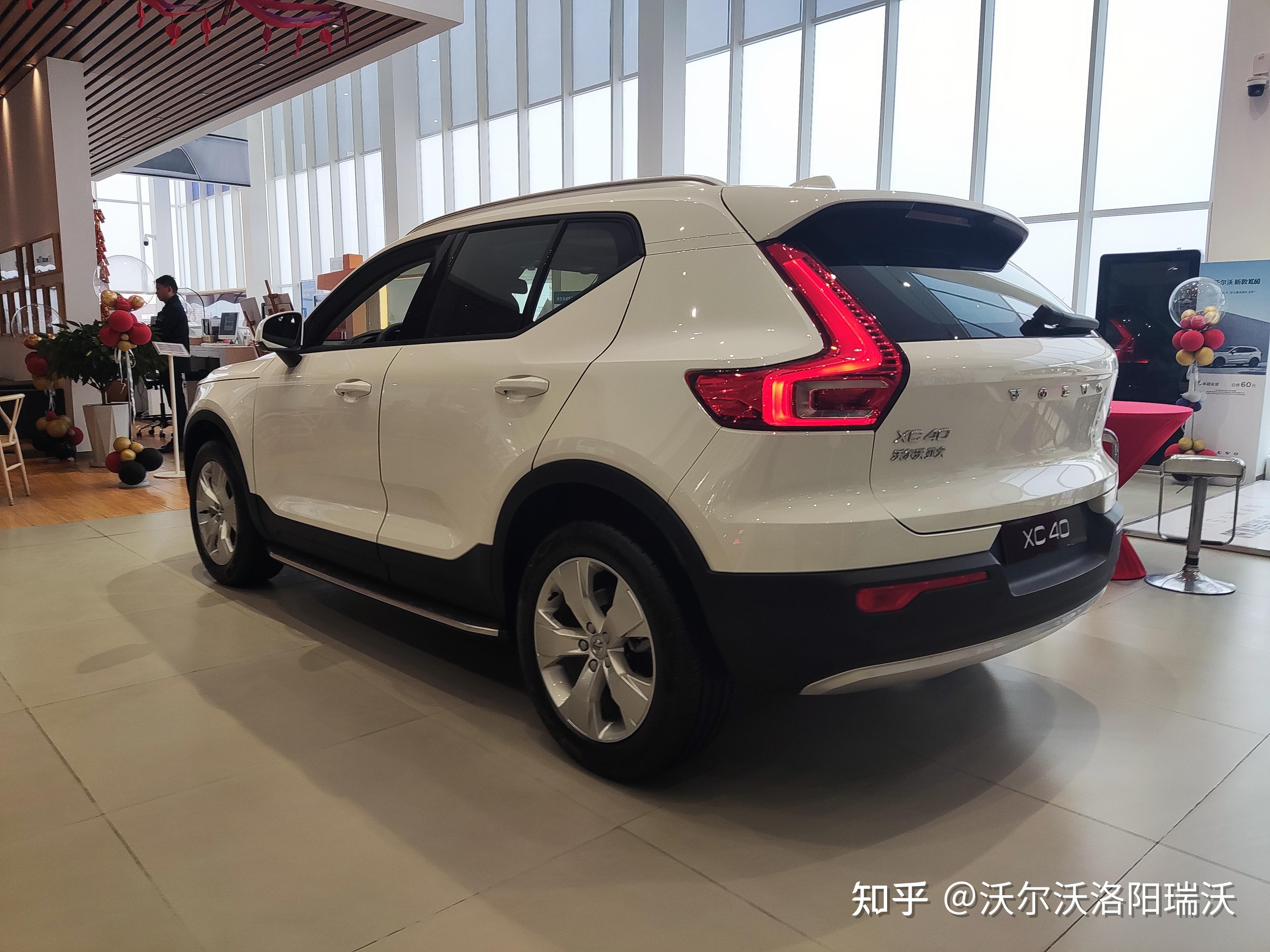 都市精灵-沃尔沃XC40 - 知乎