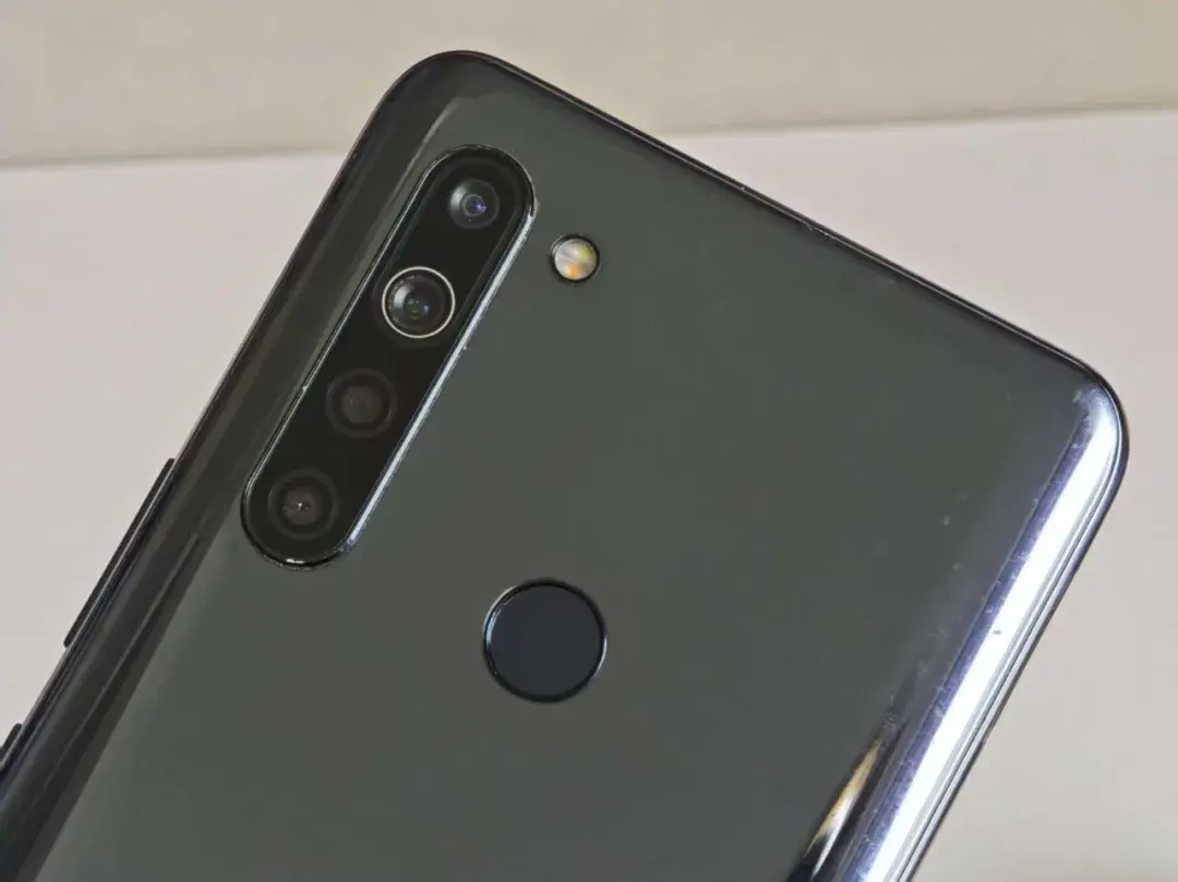 原价2699元的5G手机，如今才180块！骁龙765G搭配LCD全面屏 - 知乎