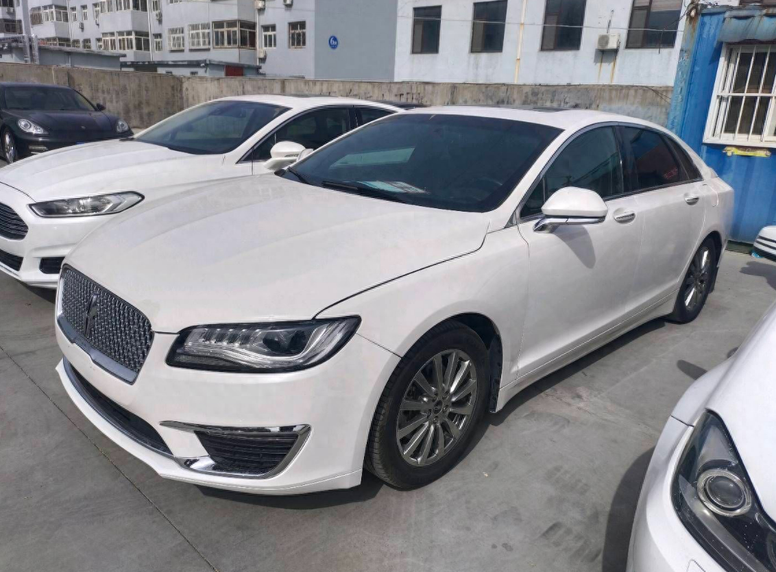 见过不要脸的，没见过这么不要脸的！这辆11万的林肯MKZ太气人 - 知乎