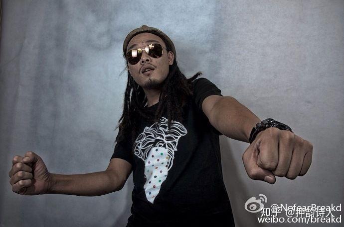 一部代表武汉的说唱简史，一帮老男孩儿的说唱青春 - 知乎