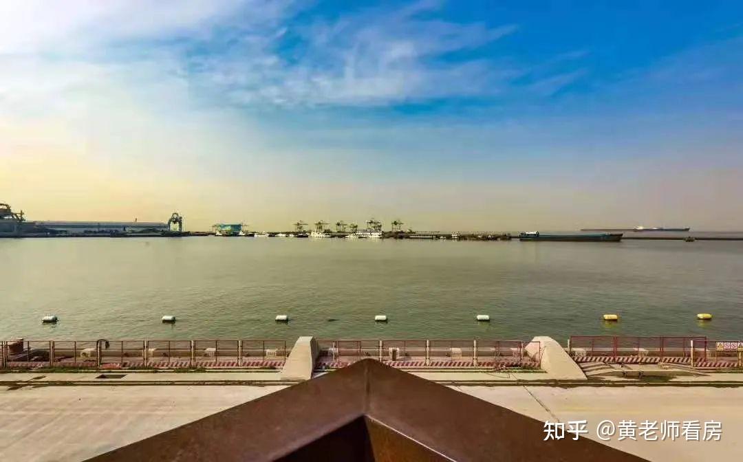 宝山滨江「上海长滩」四期二批次首发！390套约66-234㎡即将入市 - 知乎