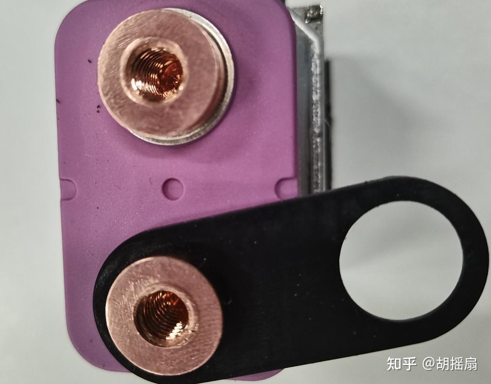 拆解学习比亚迪汉EV电池包BDU里面的高压部件（下）熔断器与主继电器 - 知乎