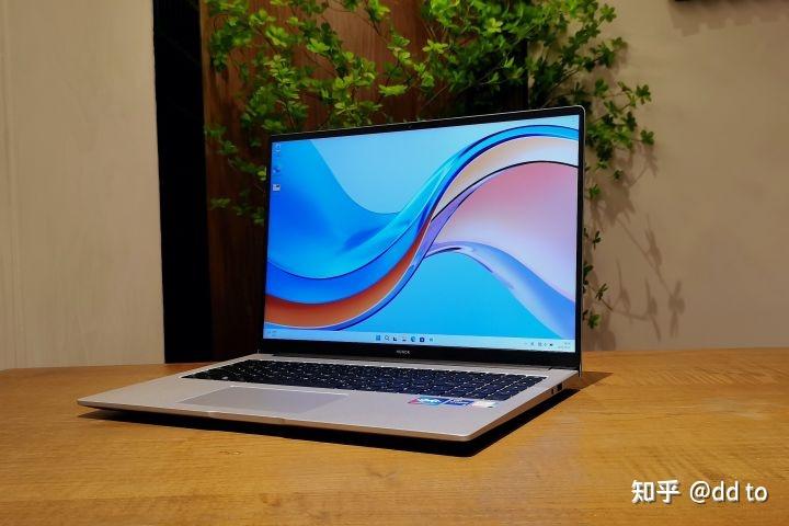 2022款荣耀Magicbook 14 和 Magicbook X 14标压版 ，一样的价格，选哪个？