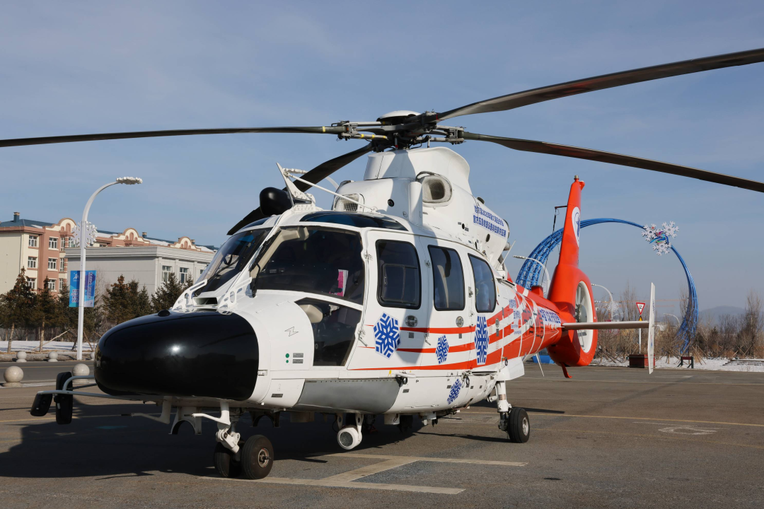 AC312E化身“空中120”助力亚冬会 - 知乎