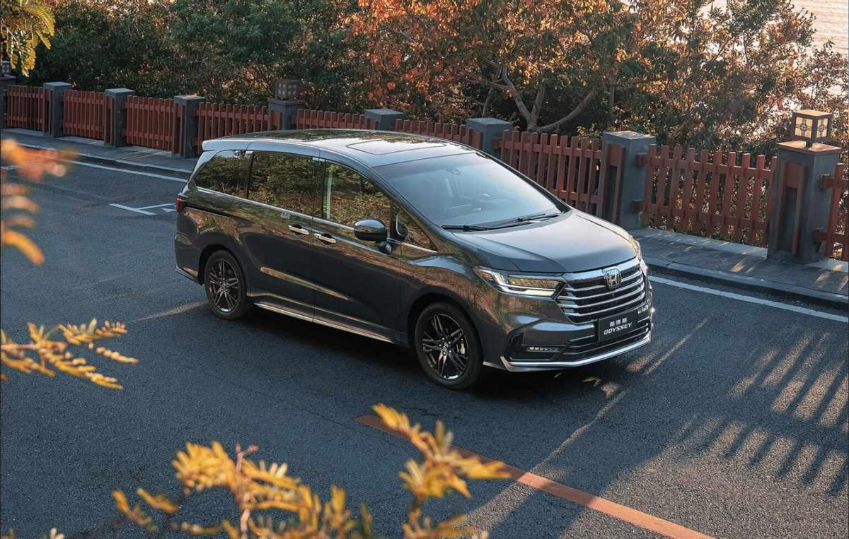 2024年度MPV销量榜：第一众望所归，别克GL8不敌丰田“双雄” - 知乎
