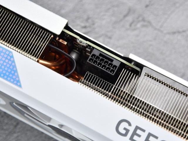 技嘉RTX 4070 Ti SUPER 雪鹰显卡评测 3A游戏 4K无压力 - 知乎