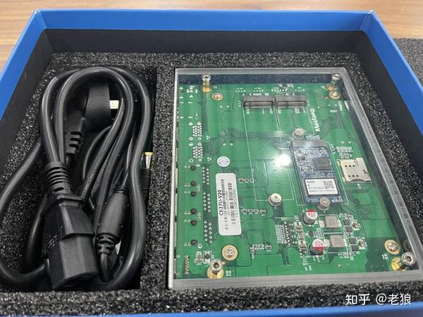 哪有好的开源Intel平台开发板？国产高颜值边缘计算开发套件——U2开箱记 - 知乎