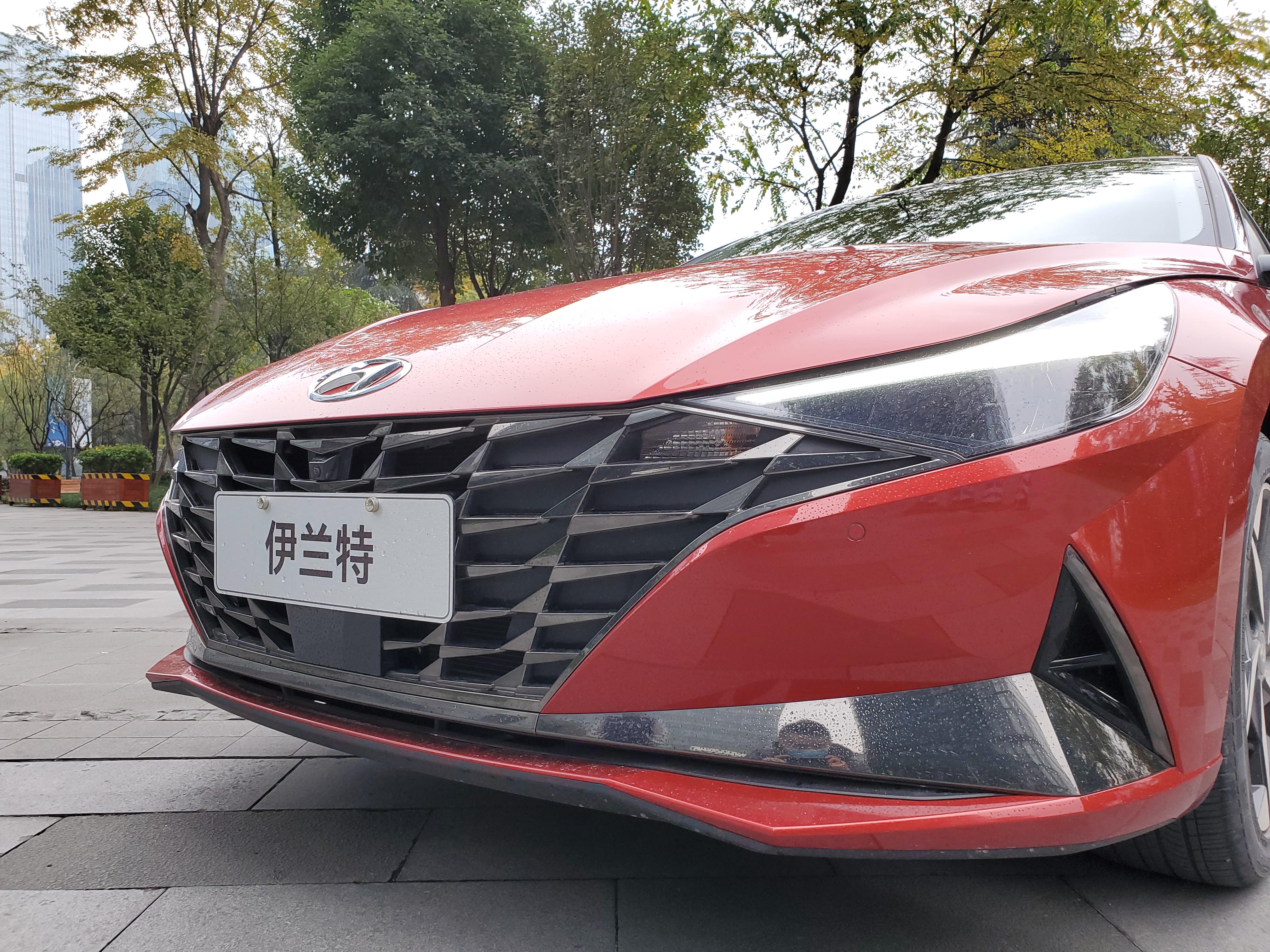 试驾第七代伊兰特：实测百公里油耗4.8L，1.5L+CVT堪比混动？ - 知乎