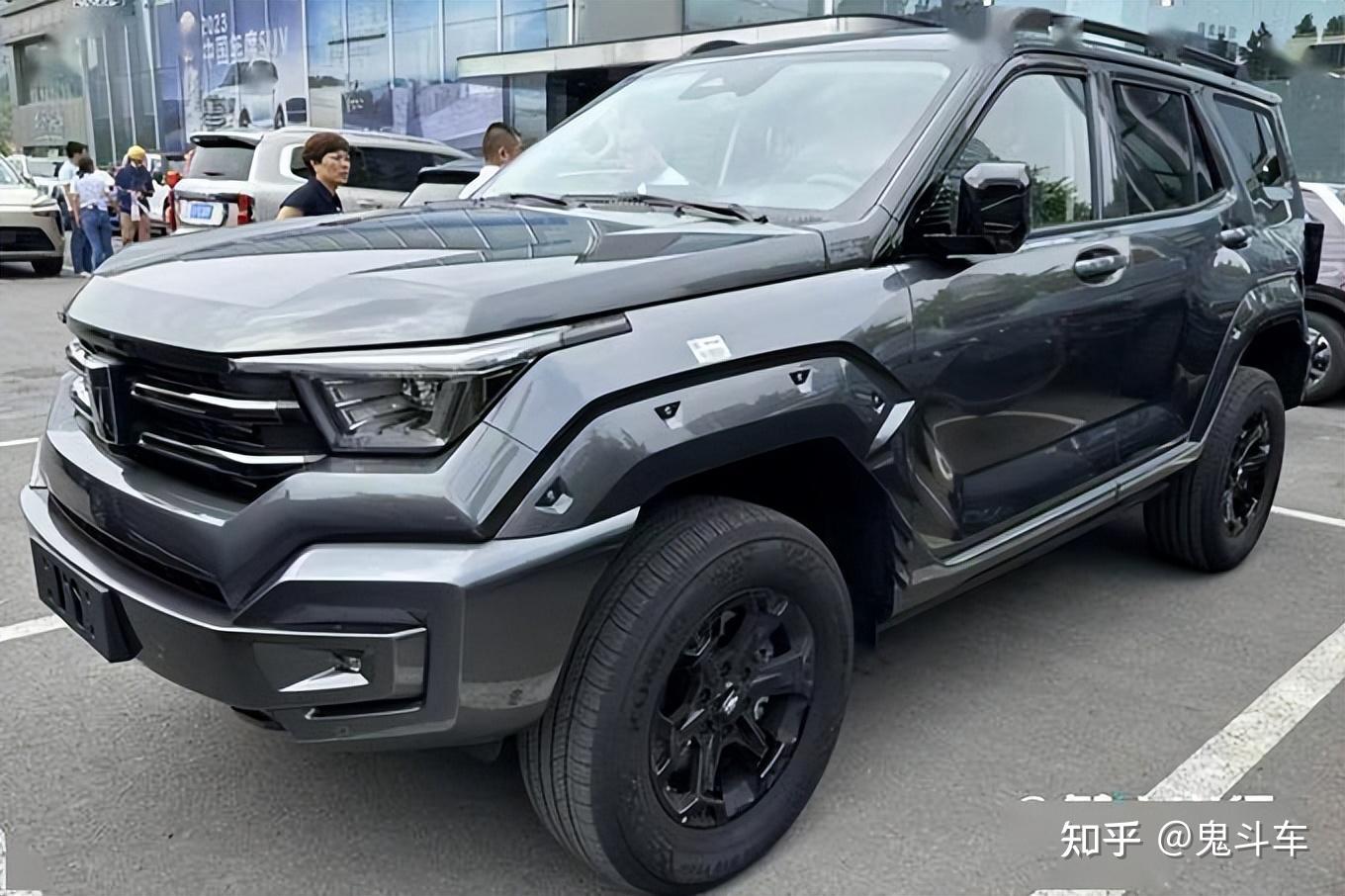 全新坦克400 Hi4-T实车曝光 预计30万+300kW功率 会火吗？ - 知乎