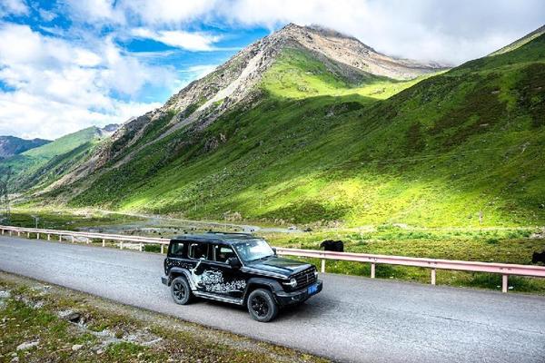 行于大地与云端之中：自驾坦克300 穿越318 - 知乎