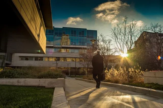 商学院MBA介绍丨Uni Chicago：Booth School of Business 芝加哥大学布斯商学院 - 知乎