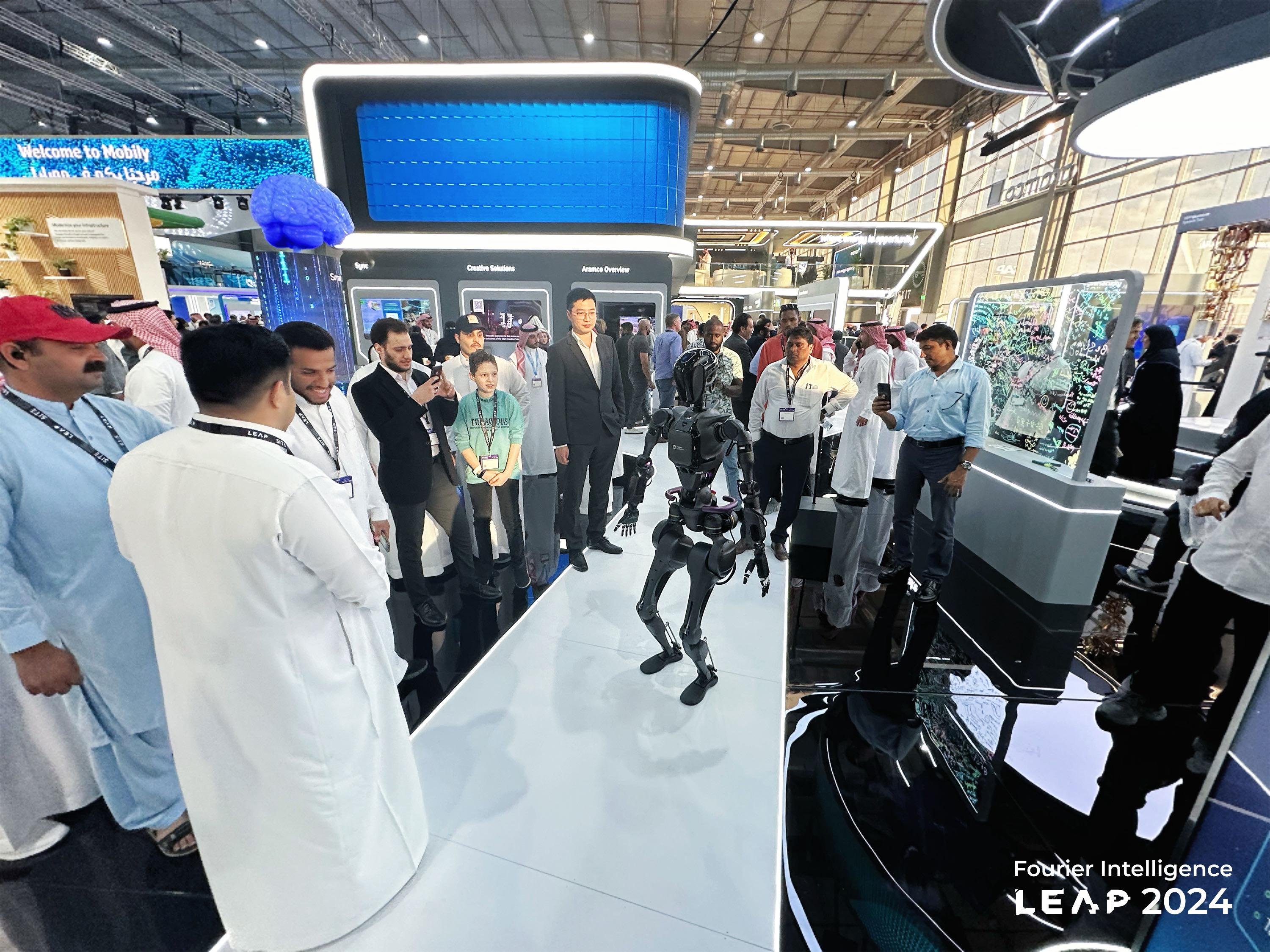 LEAP 2024：Fourier GR-1闪耀亮相沙特 - 知乎