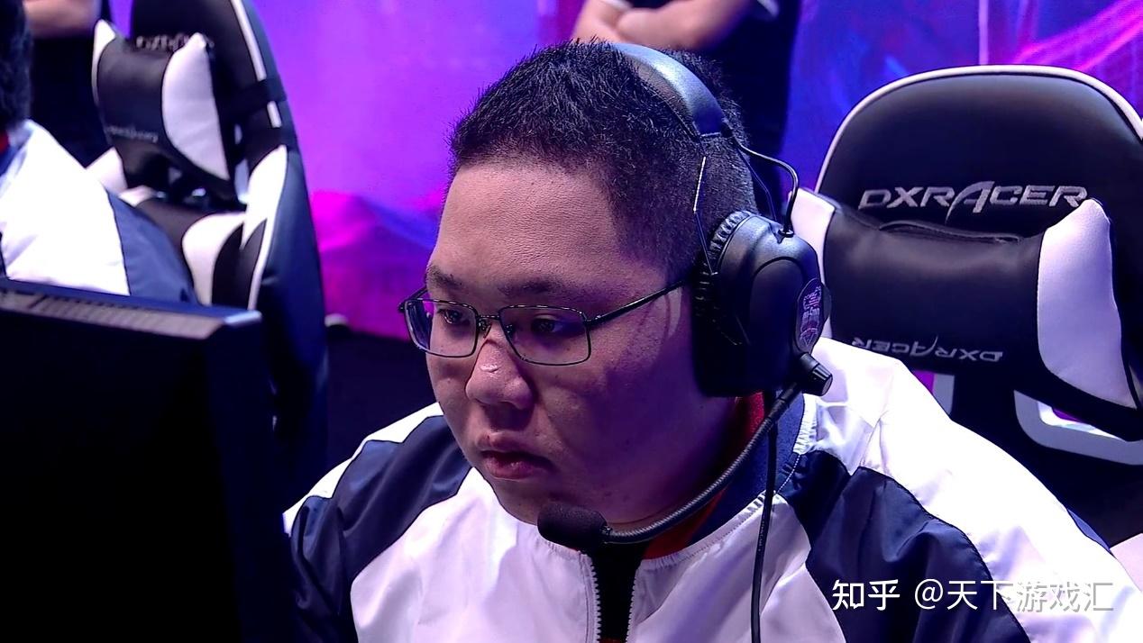 LPL场外大事件！Doinb突然停播回韩国，PDD和旭旭宝宝，也有危险 - 知乎