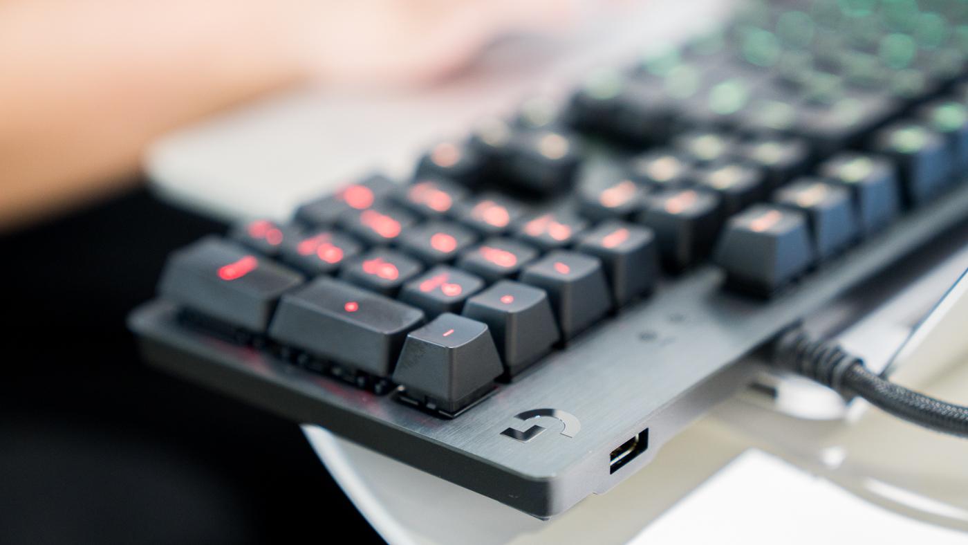 罗技Logitech G512评测：日常生活中的历史性时刻 - 知乎