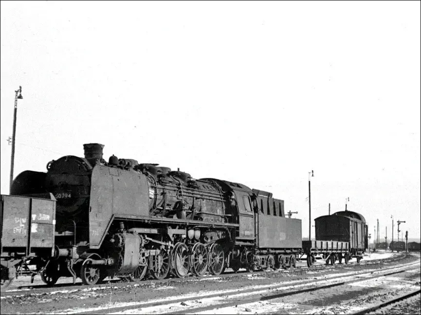 德意志帝国铁路BR52型2-10-0式战争机车 - 知乎