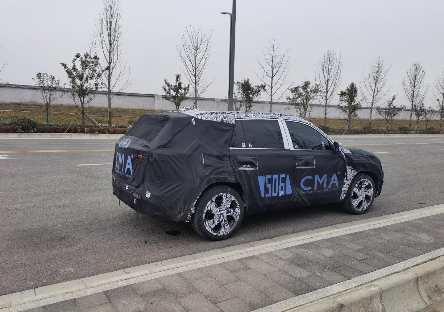 定位中型SUV 吉利KX11外形曝光：前脸有气势 - 知乎