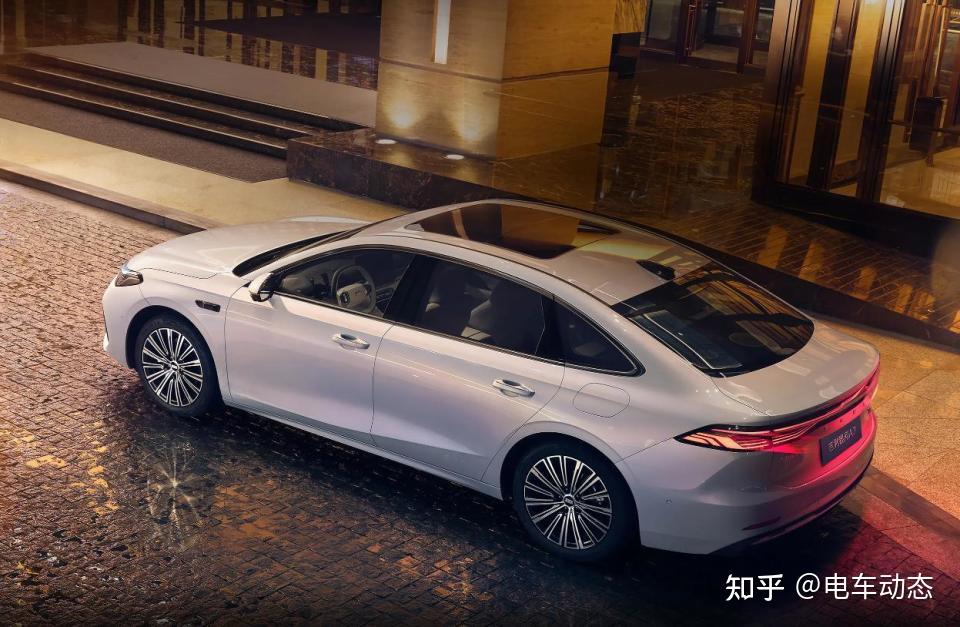 预售9.78万起！油耗2.67L、续航超2100Km的银河A7，硬刚秦L DM - 知乎