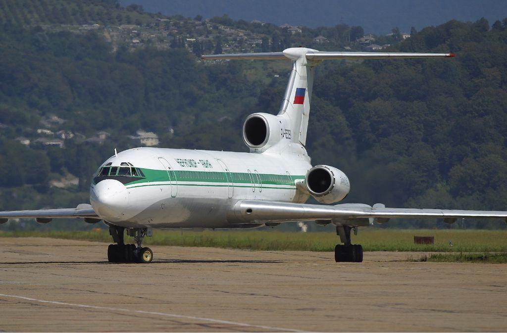 图-154 / Tupolev Tu-154（第一部分：概述、开发历程、设计、型号）- 中英文维基百科词条融合，由辽观搬运、翻译、整合 - 知乎