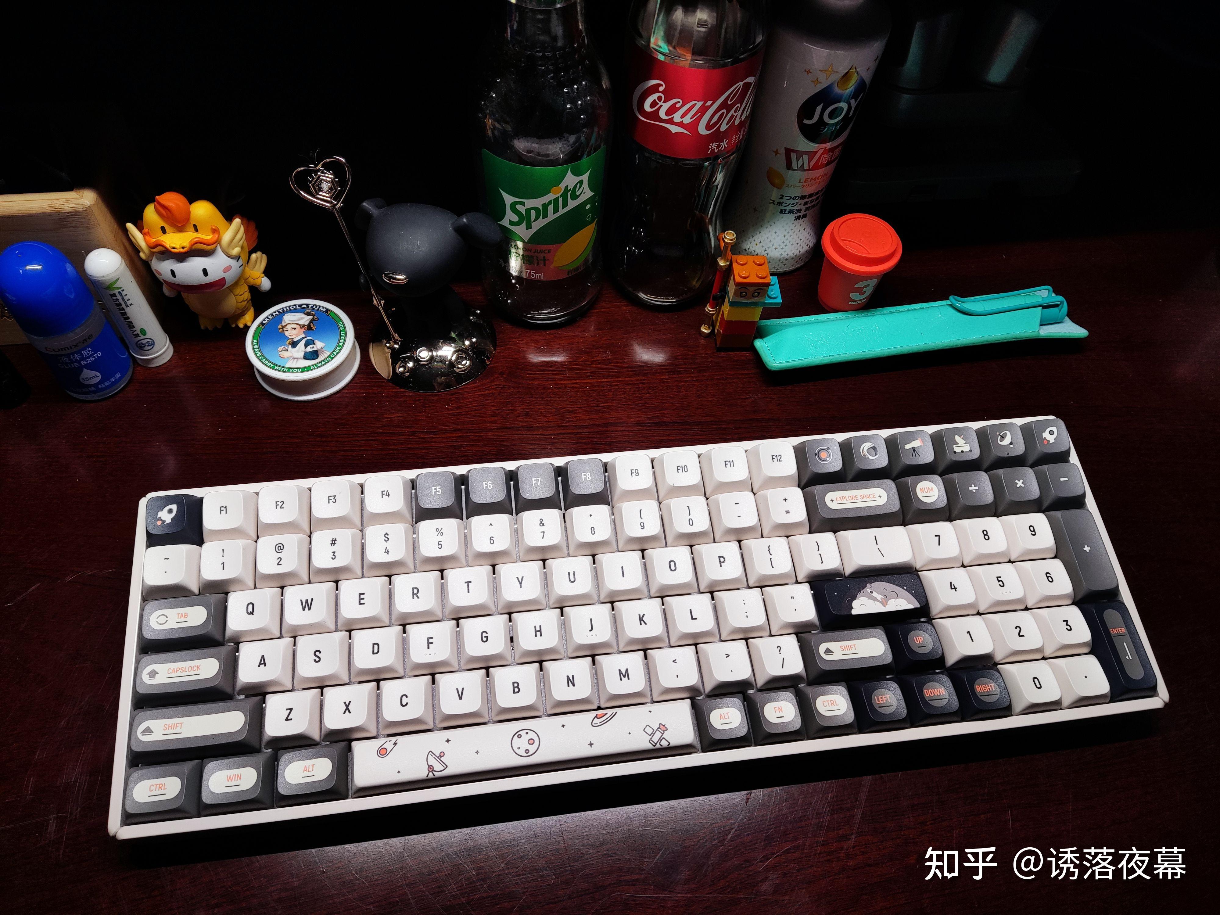 宇宙来啦！IQUNIX F97漫游指南 三模机械键盘 - 知乎