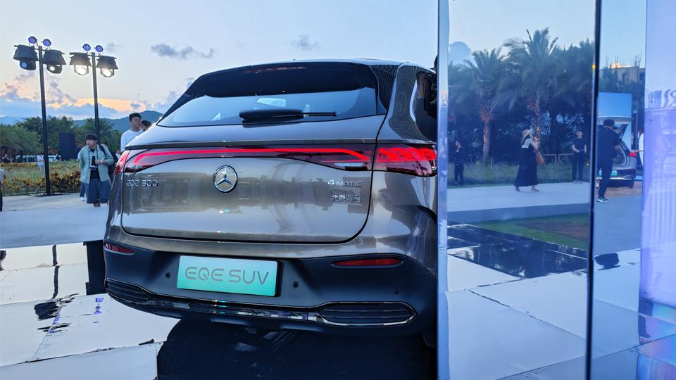 奔驰EQE SUV：解析三电，是真正能跑550公里的电动车？ - 知乎