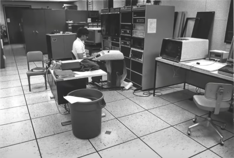 46岁加入谷歌，51岁发明Go，他的编程原则影响了一大批程序员！