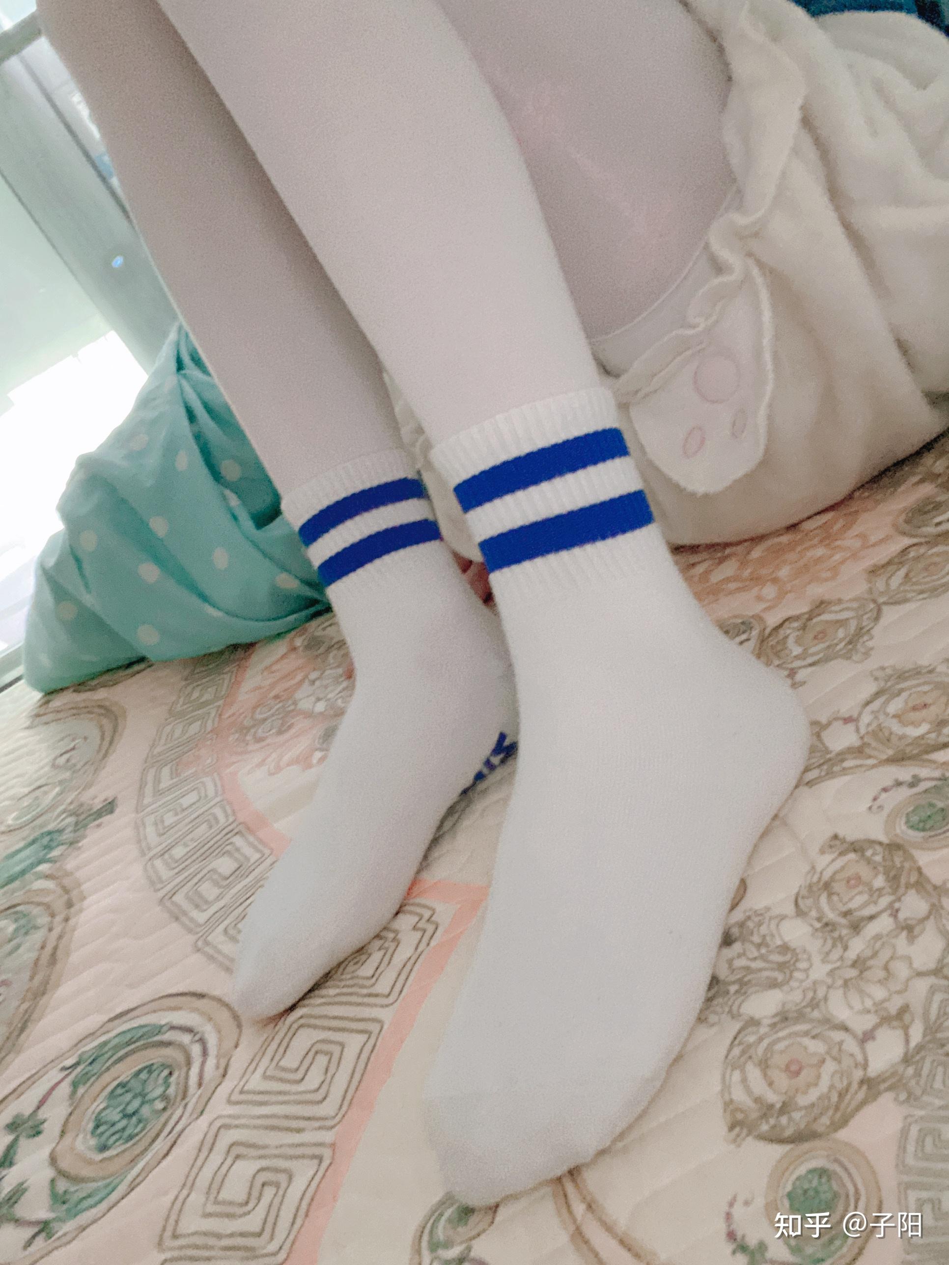 小男孩可以穿白裤袜吗,求回复? 知乎