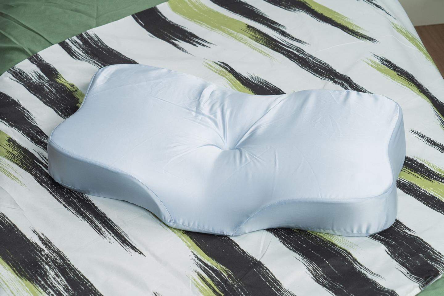 枕头枕头如何选？价格100-400元之间，睡眠博士|亚朵|7C|翼眠|躺岛六款枕头横评，哪款才更值得入手？