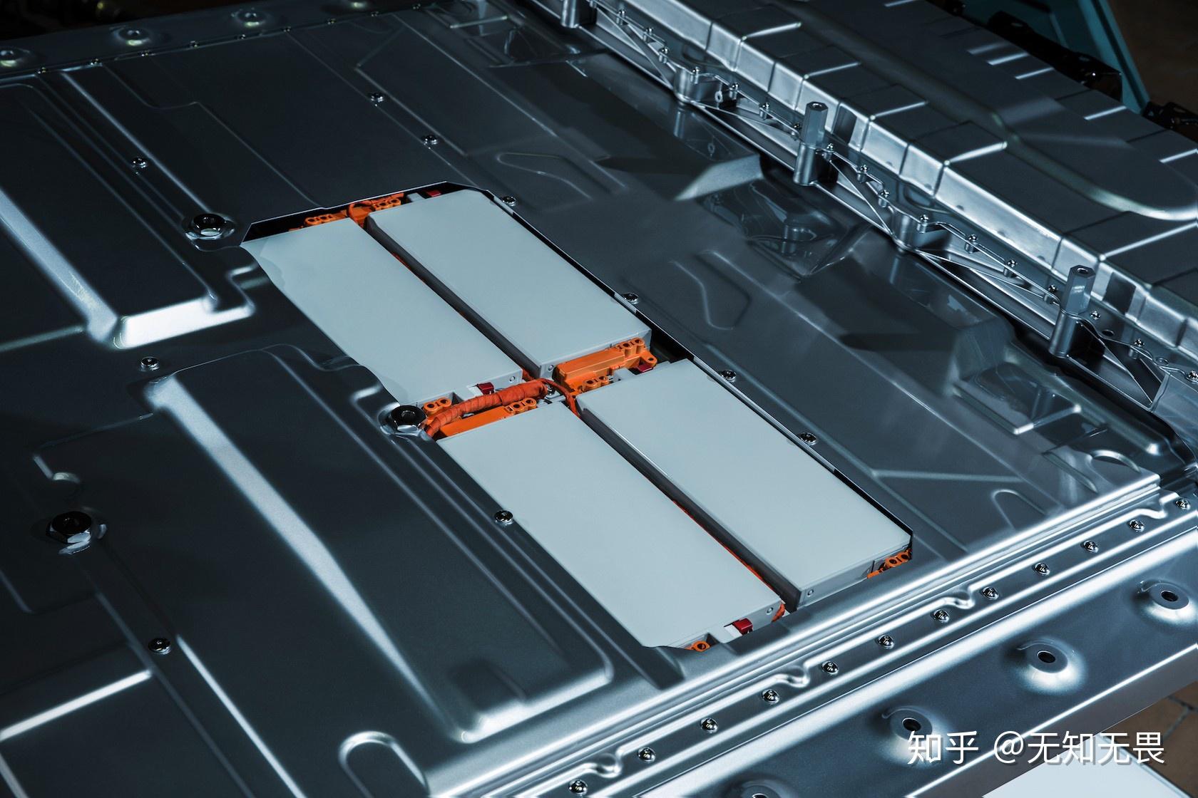 Audi e-Tron 95 kWh battery pack - 知乎