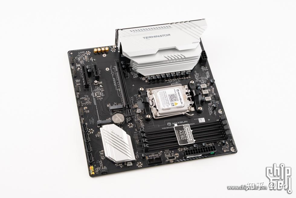 自带提手的MATX小钢炮，闪鳞 G350 + 铭瑄 终结者 B850M + 影驰 5080 金属大师 装机 - 知乎