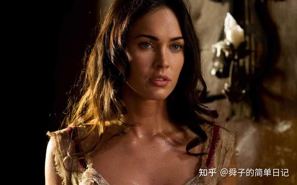 好莱坞尤物梅根·福克斯的5部影片，每一部都是经典，这身材真是绝了 - 知乎