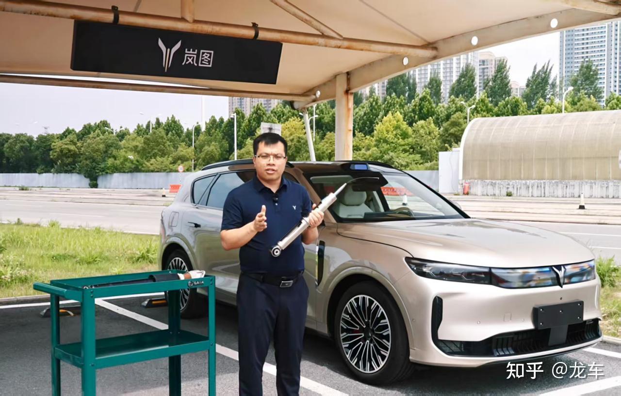 保时捷同款！岚图FREE+配置揭秘，全系标配倍适登EDC减震器 - 知乎