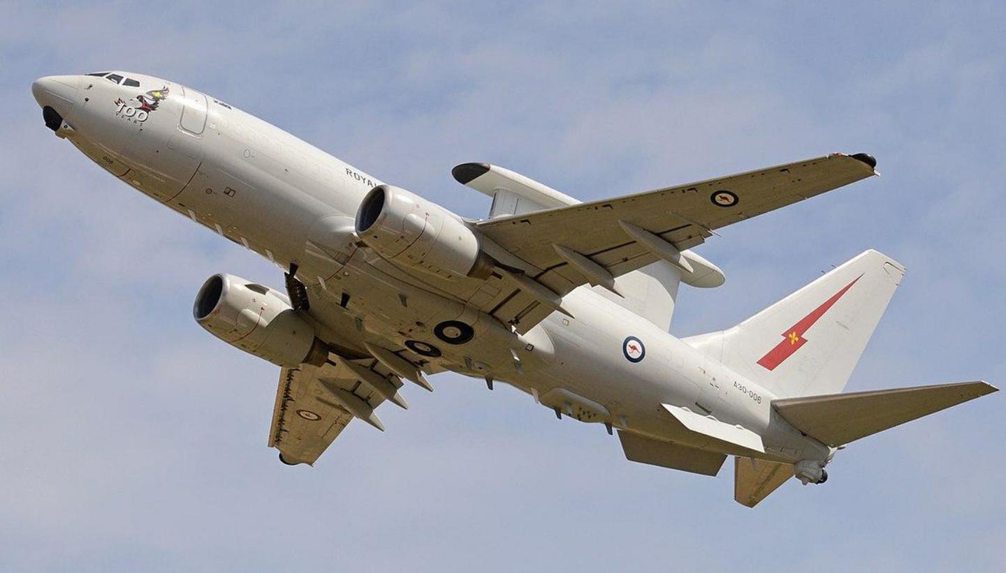 E-7A“楔尾”预警机：现代空战的“智慧中枢” - 知乎