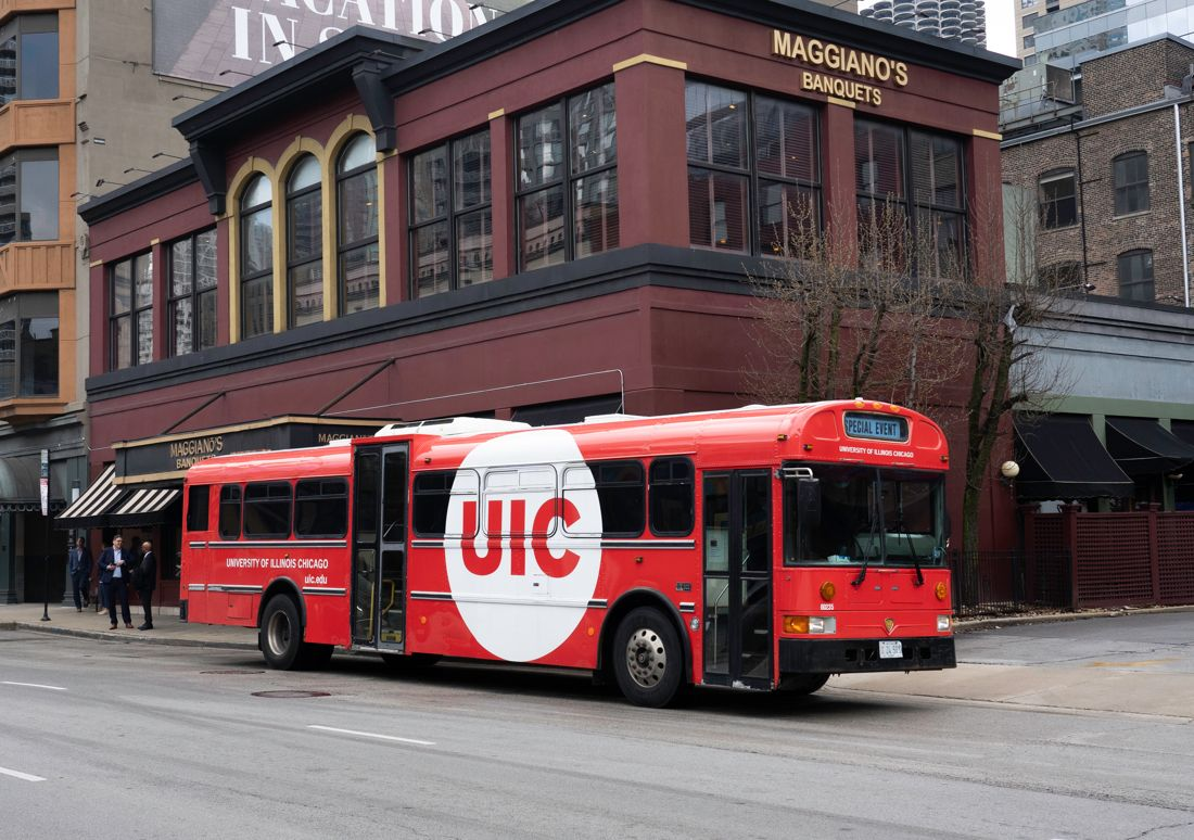 走进伊利诺伊大学芝加哥分校（UIC） - 知乎