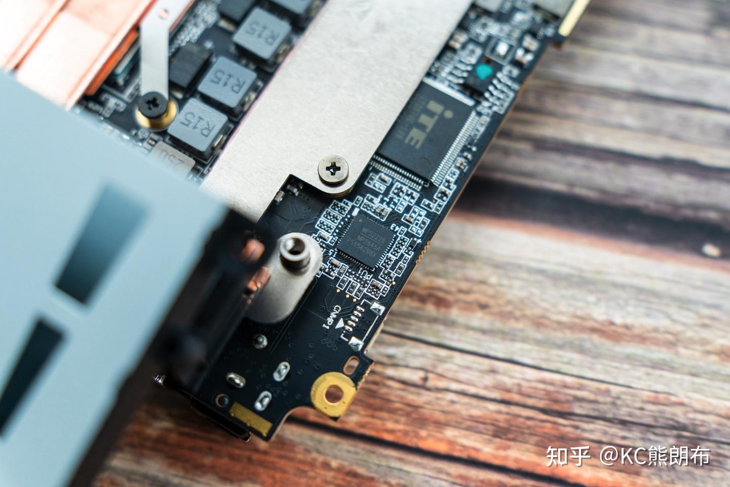 搭载R7-7735HS 零刻 SER6 Pro VEST(马甲)版 深度测试 - 知乎