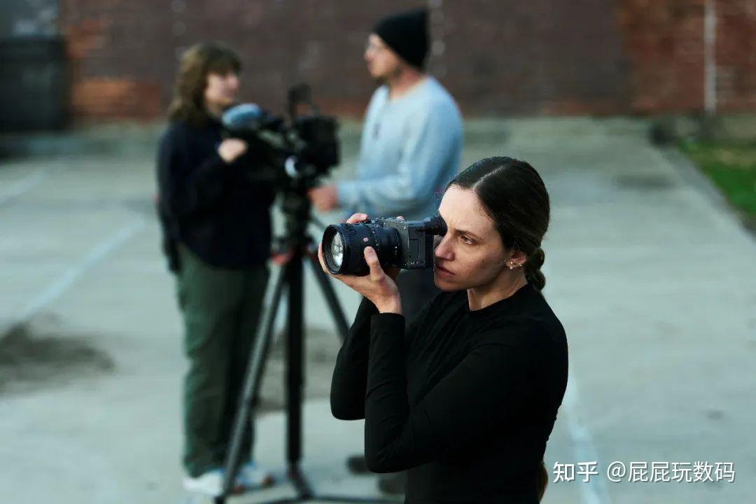 国行19800元！索尼发布全画幅电影摄影机 ILME-FX2 - 知乎