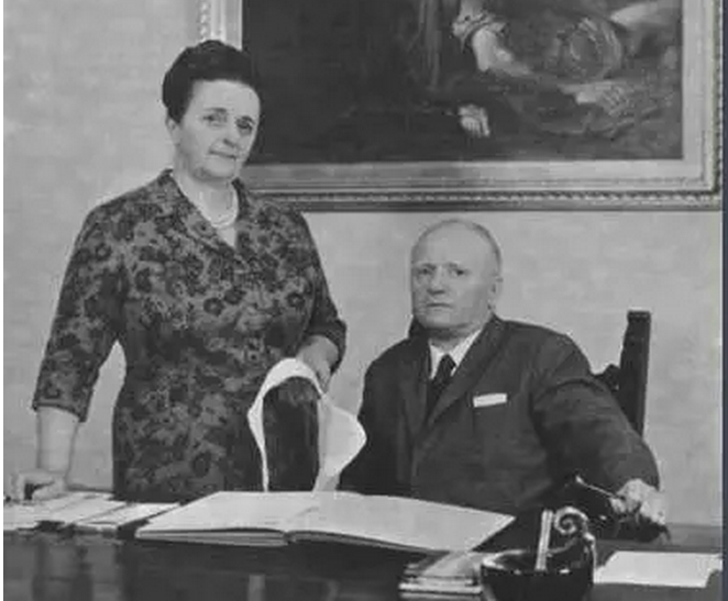 意大利品牌知多少 | La Perla:受着神灵爱护和眷顾的“珍珠” - 知乎