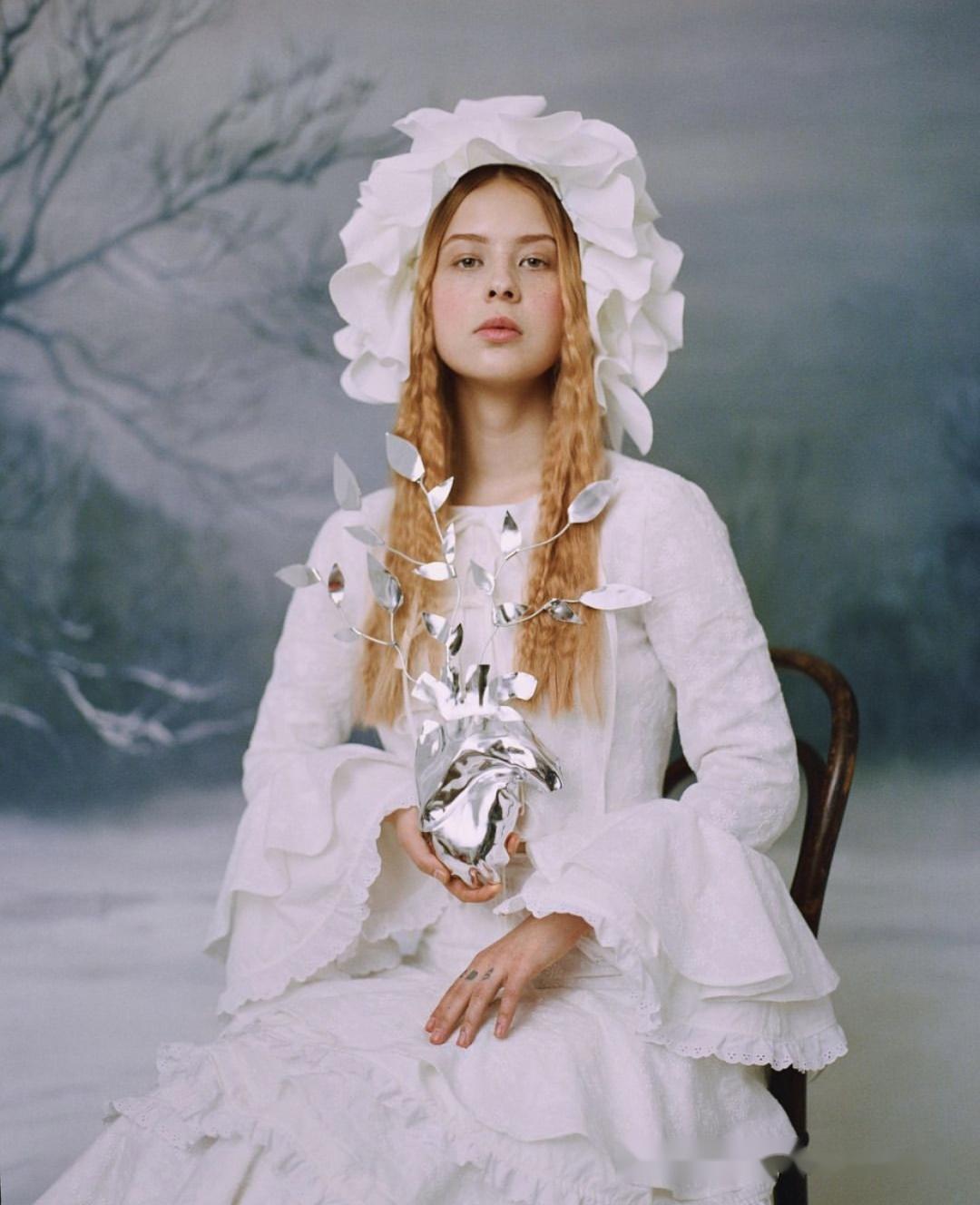 俄罗斯艺术家Polina Osipova 的穿戴艺术，时尚精致的部落主义。 - 知乎