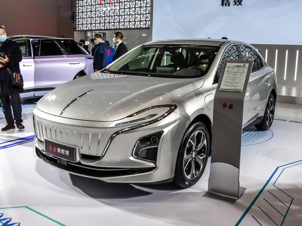 售23.98万/增4款新车型 2022款红旗E-QM5上市 - 知乎