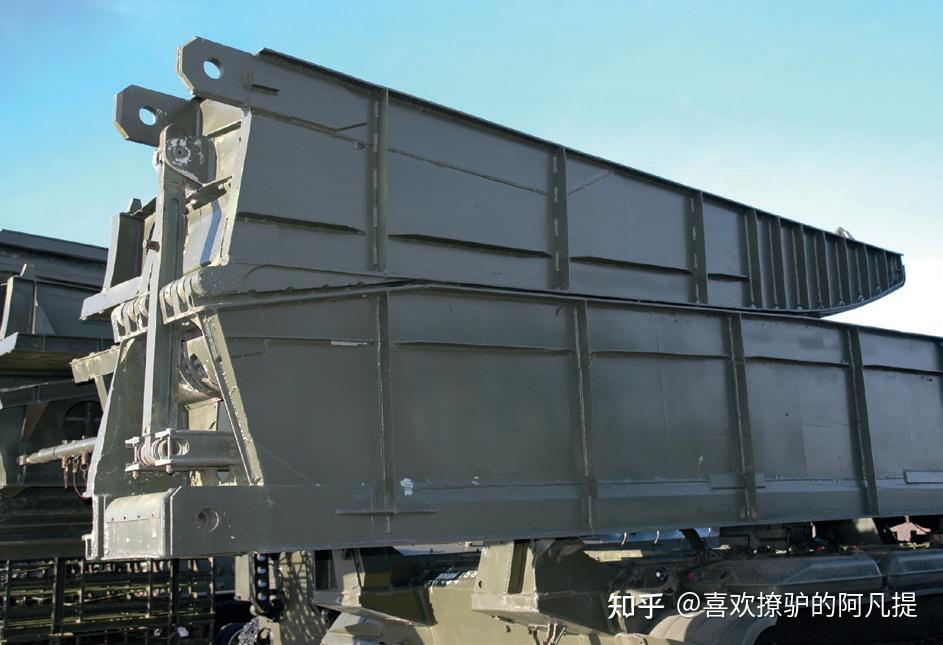 编号17：T-55主战坦克（第六部分）-衍生车型：装甲工程师车辆、工程清障车、扫雪车 - 知乎