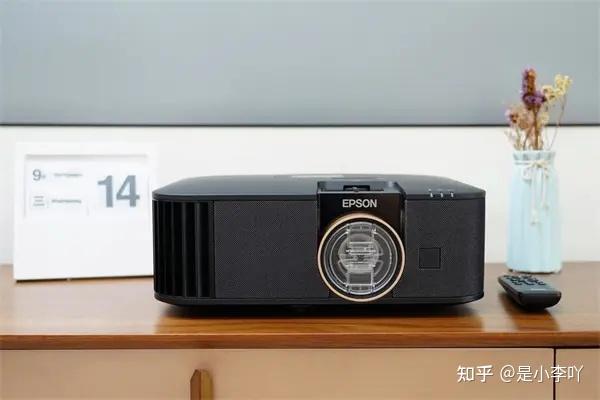 EPSON爱普生4K专业投影仪CH-TW6280T深度体验评测