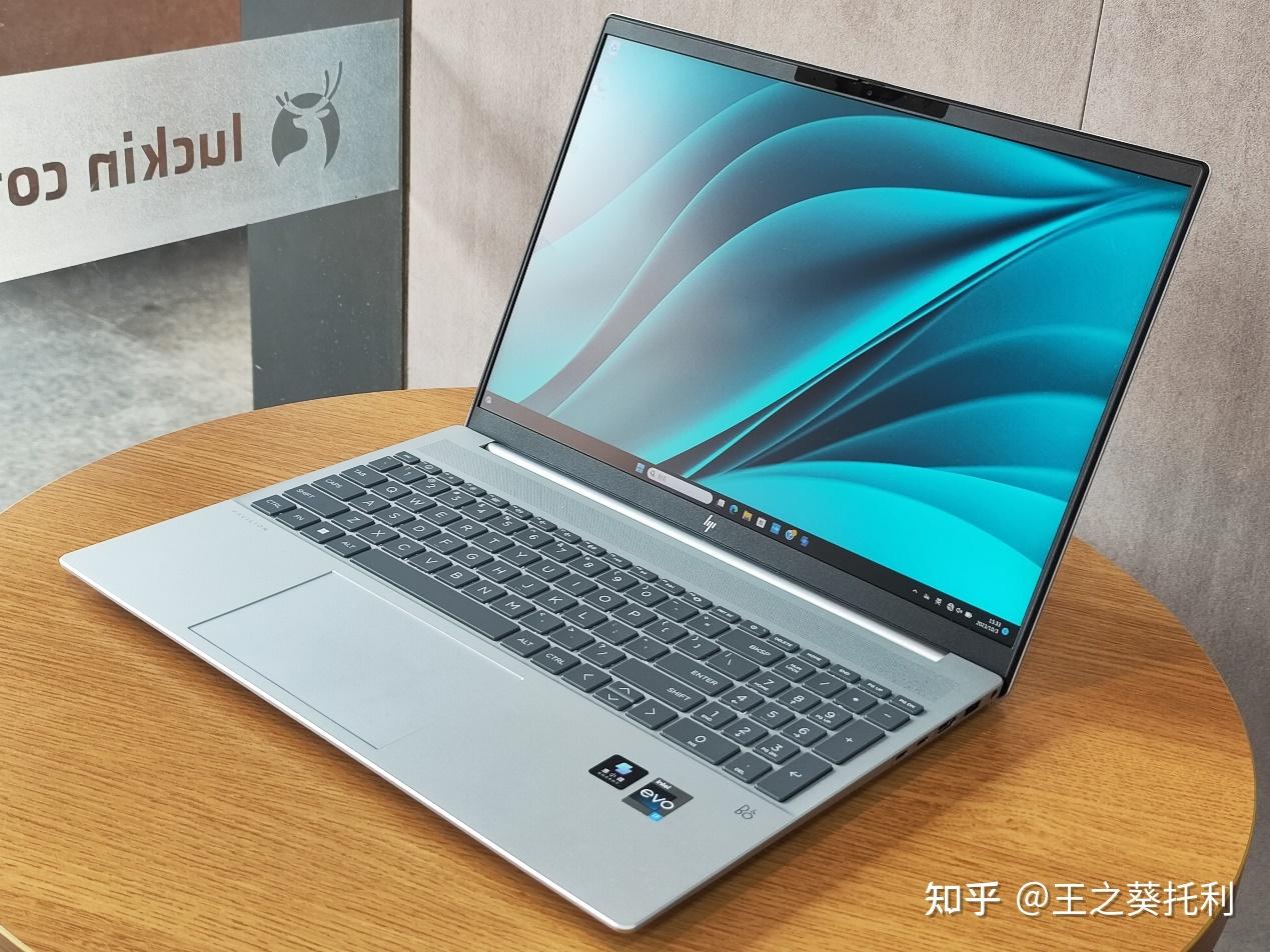 惠普星 Book Pro 16值得买吗? 试图冲破PC手机边界的16英寸大屏轻薄本，需要16英寸大屏轻薄本的朋友可冲!