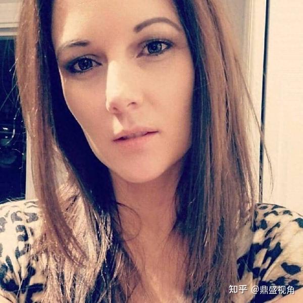 为何曼迪·弗洛雷斯(Mandy Flores)的绰号 为“19mandy”？ - 知乎