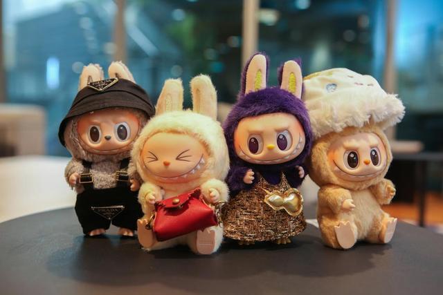 Labubu，新时代的Hello Kitty？ - 知乎