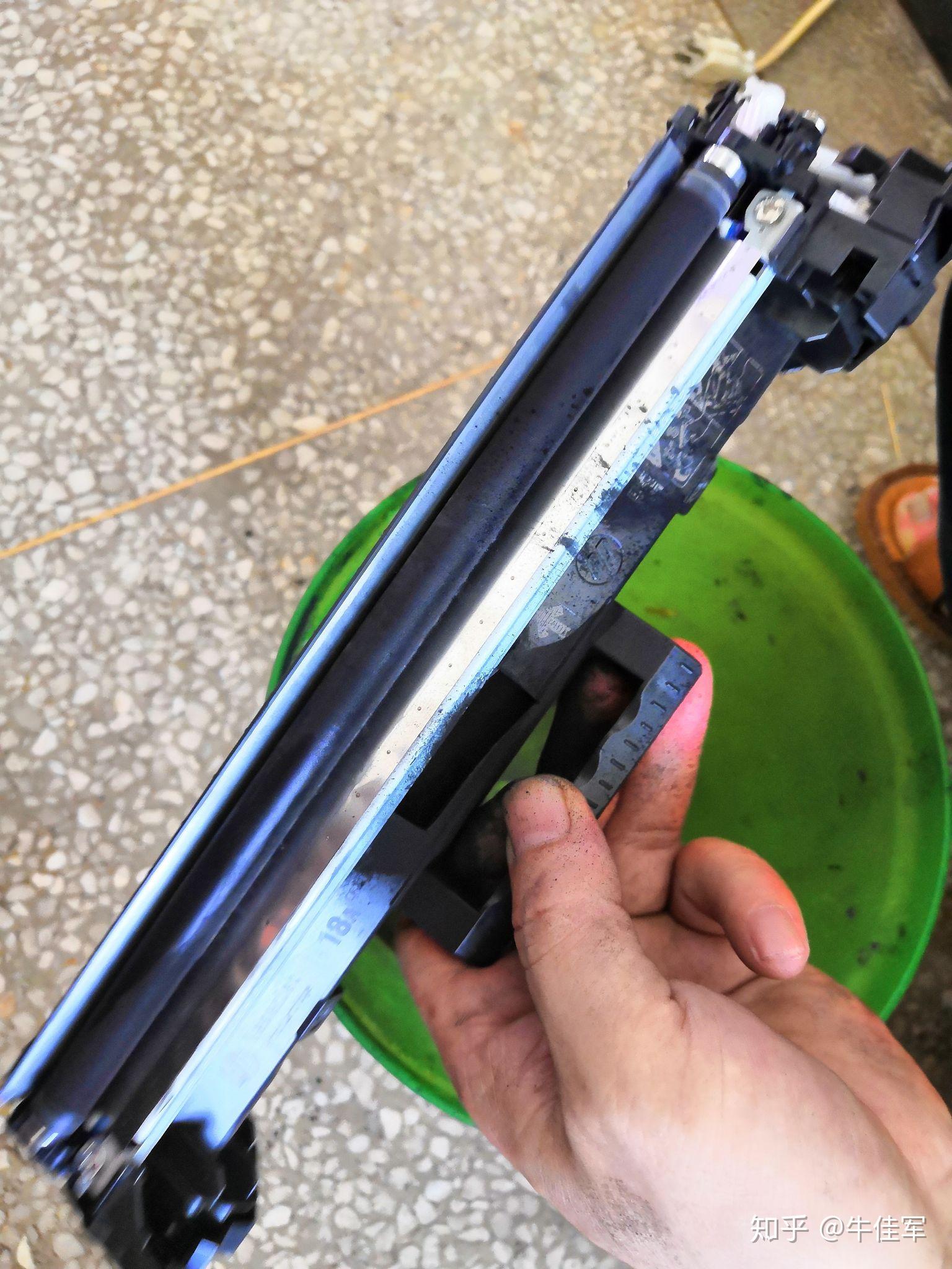 HP Laserjet MFP M129-M134打印机怎么加墨？ - 知乎