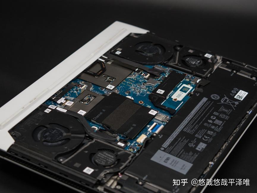 大屏超薄，极致体验——Alienware X17R2评测 - 知乎